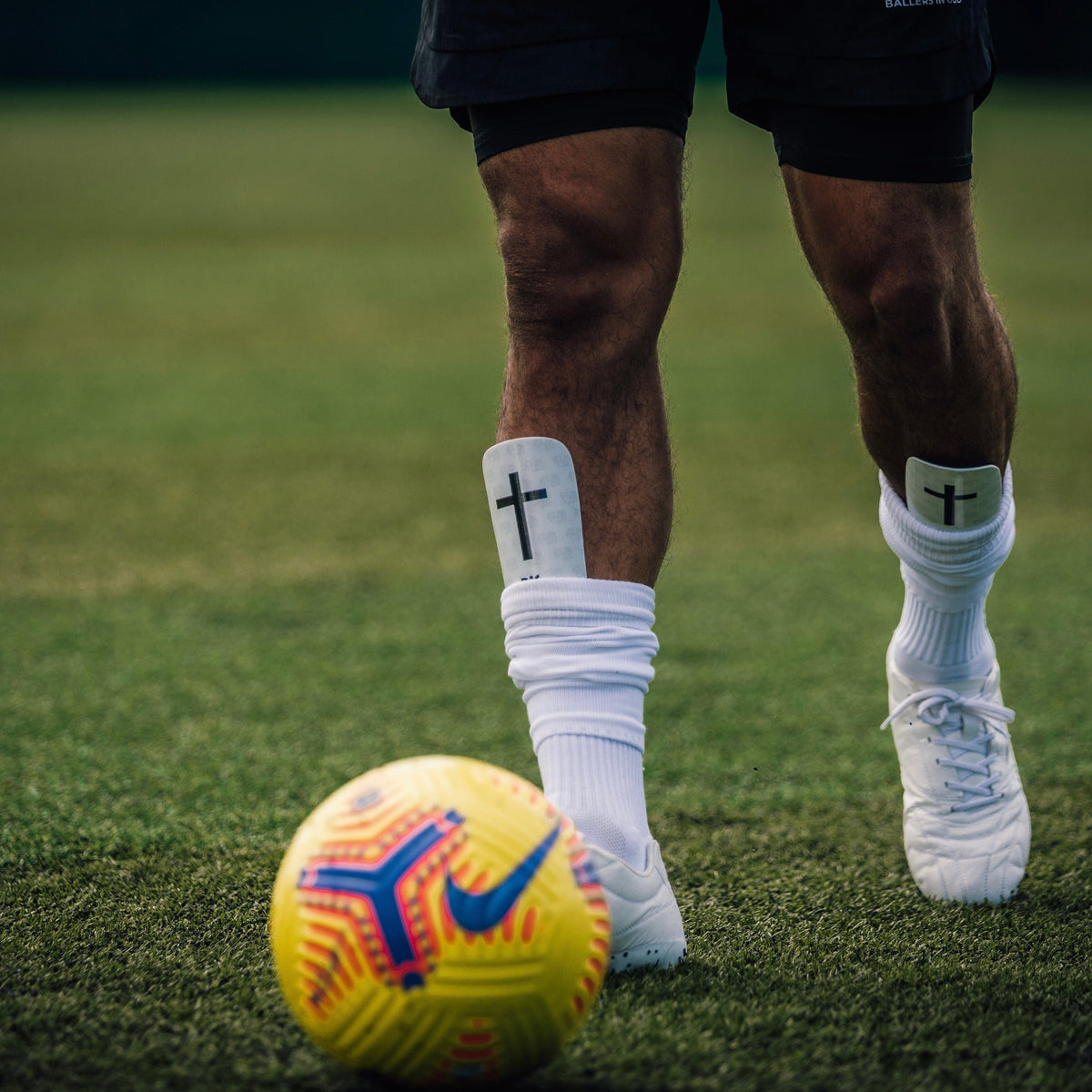 Ballers In God 'Cross' Shin pads White – Ballers in God